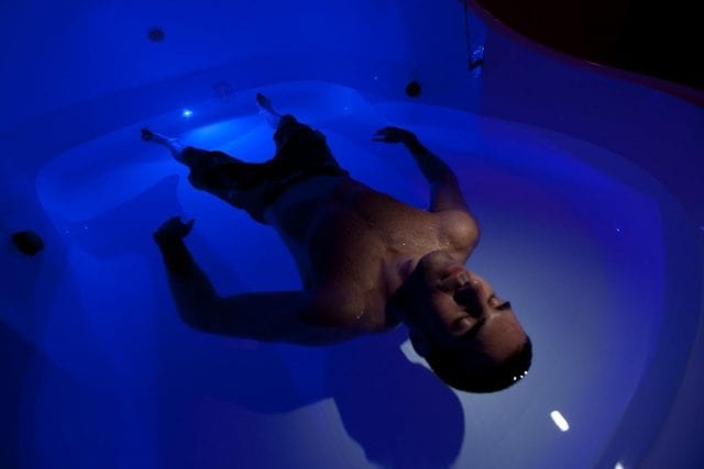 Why Floatation Therapy is good for Athletes! - WhiteOut Press