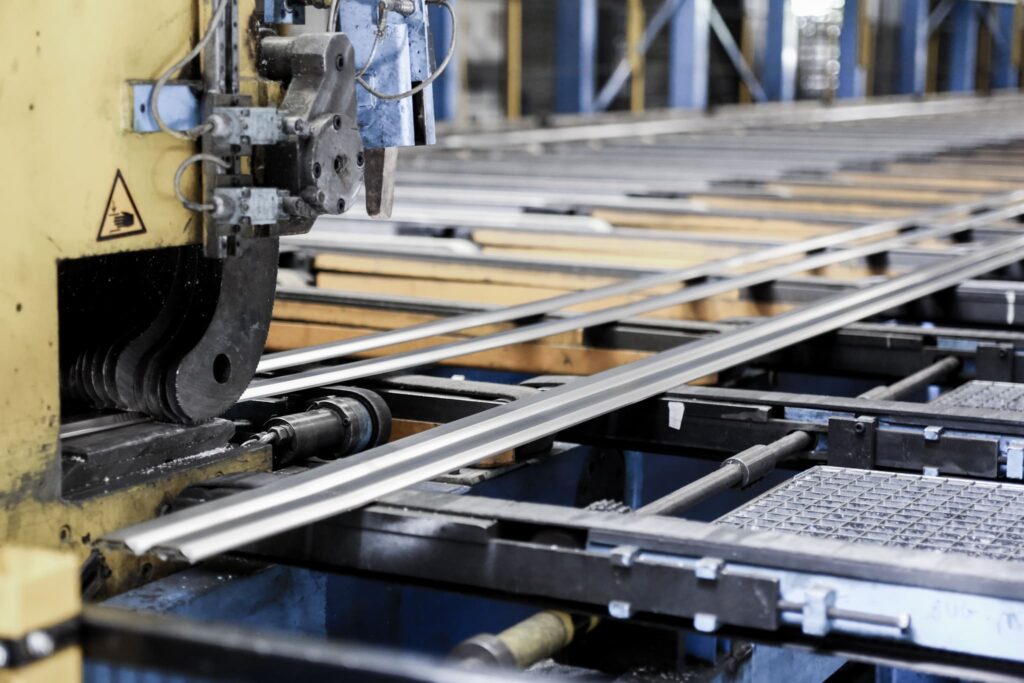 The Role of Aluminum Extrusions in the Renewable Energy Sector ...